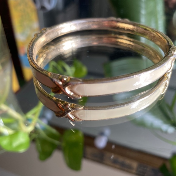 Trifari | Jewelry | Trifari Vintage Beige Gold Bangle Bracelet | Poshmark